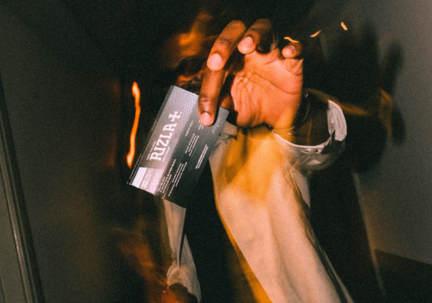 UNLEASH YOUR CREATIVITY: DESIGN RIZLA'S ICONIC PACKS AND WIN BIG ...
